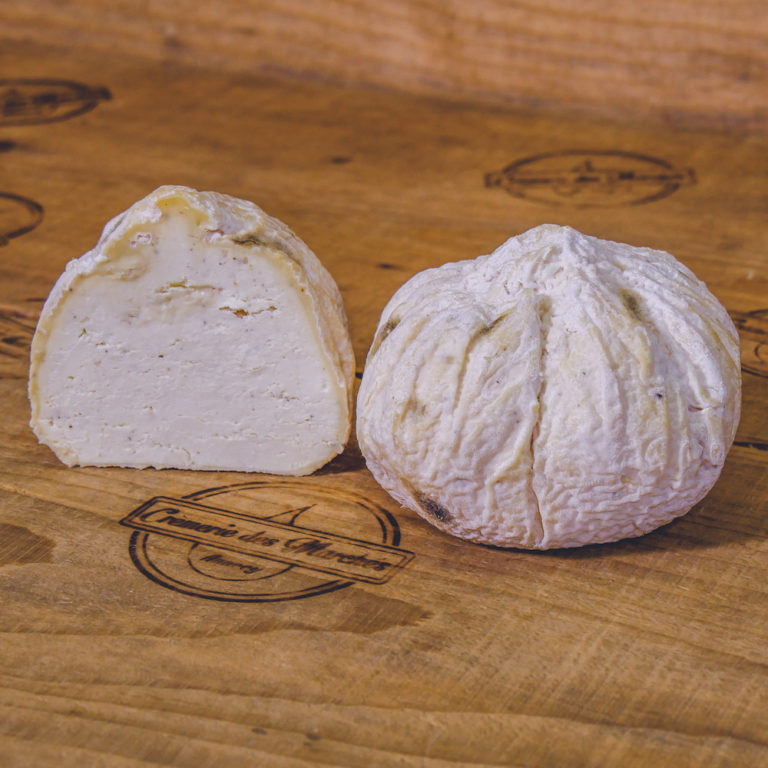 Vente fromages Gaperon fermier - Annecy Haute Savoie